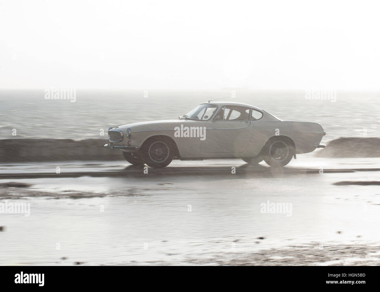 Volvo P1800 classic Swedish sports car - as driven by Roger Moore in ...