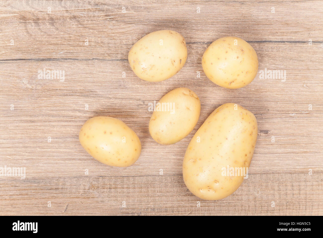 Few potatoes hi-res stock photography and images - Alamy
