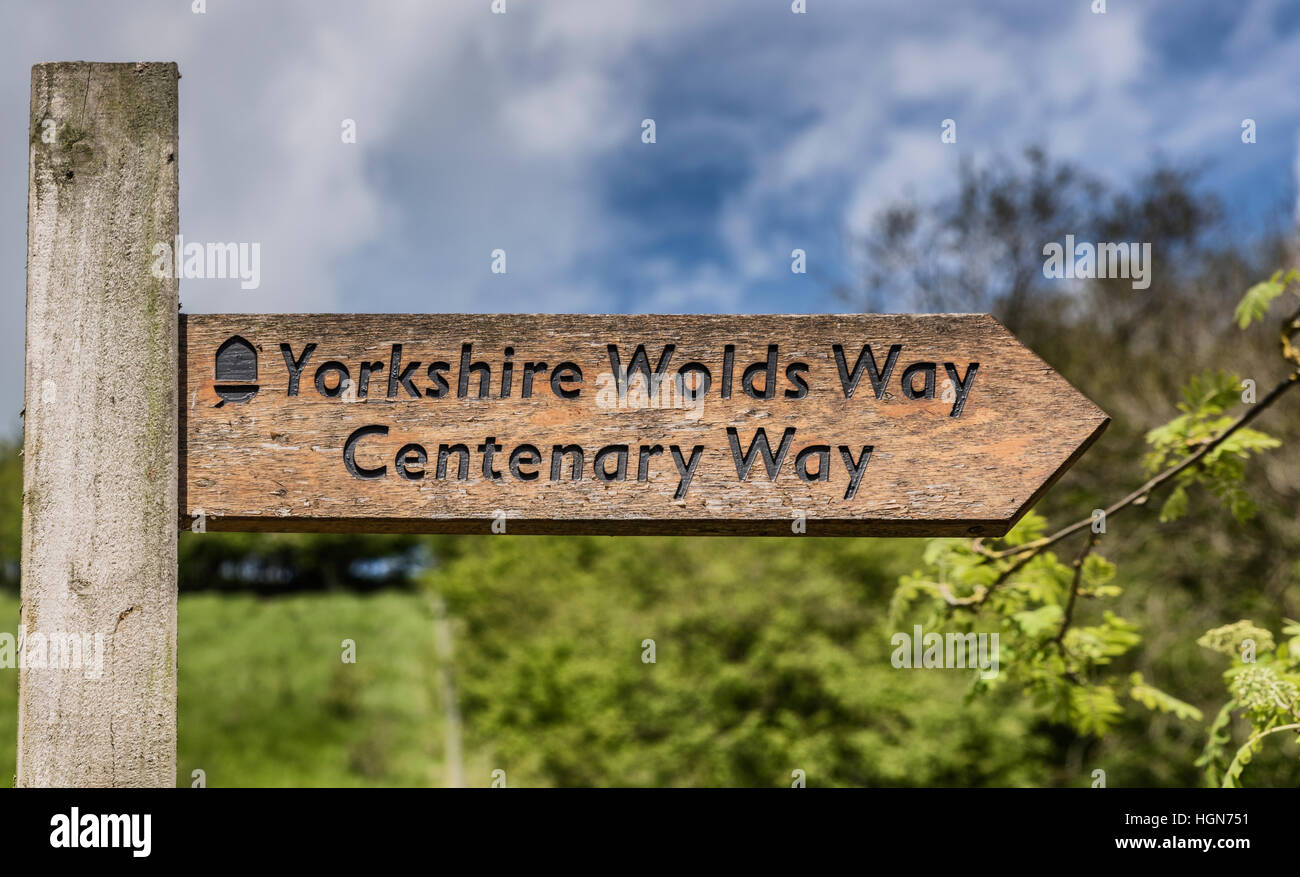 The sign for the Yorkshire Wolds Way at Thixendale village Stock Photo ...