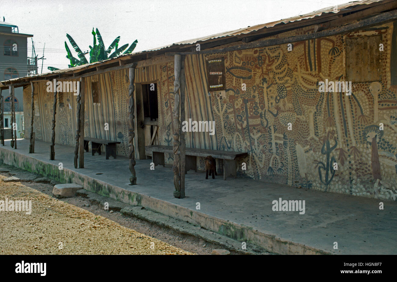 Osogbo Nigeria Murals By Priestesses Of Oshun At Ataoja's Palace Stock ...
