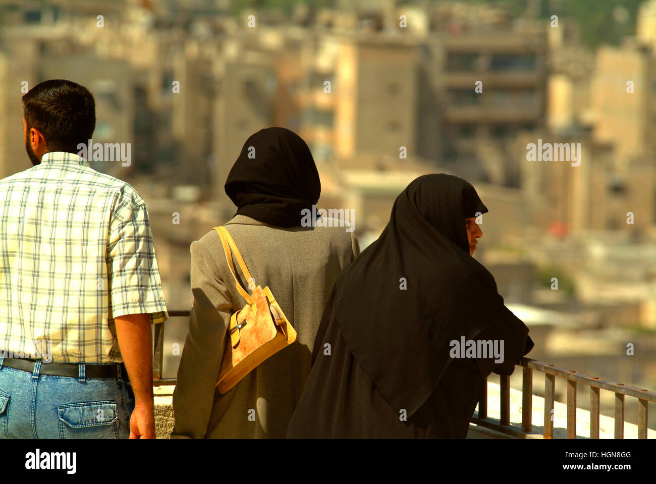 Syria Aleppo syrian family Stock Photo - Alamy