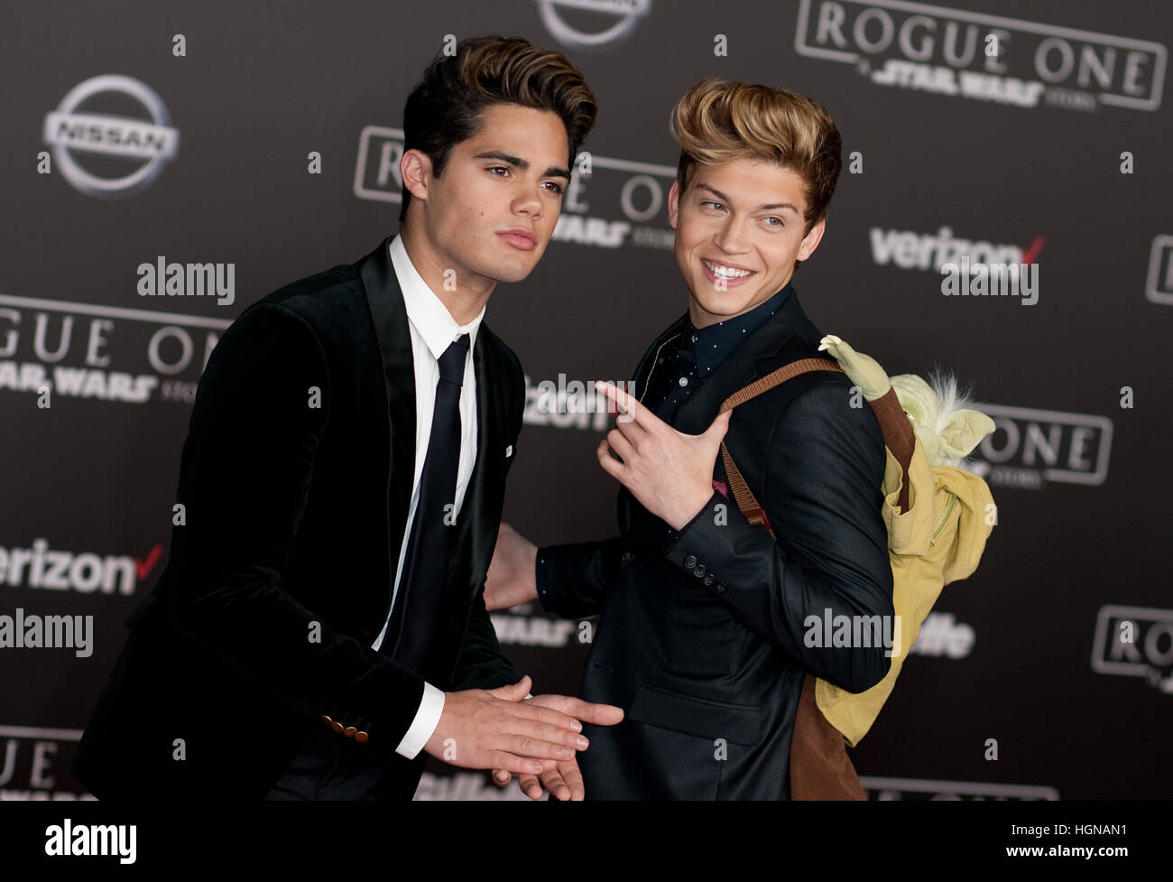 World premiere of 'Rogue One: A Star Wars Story' held at Pantages ...