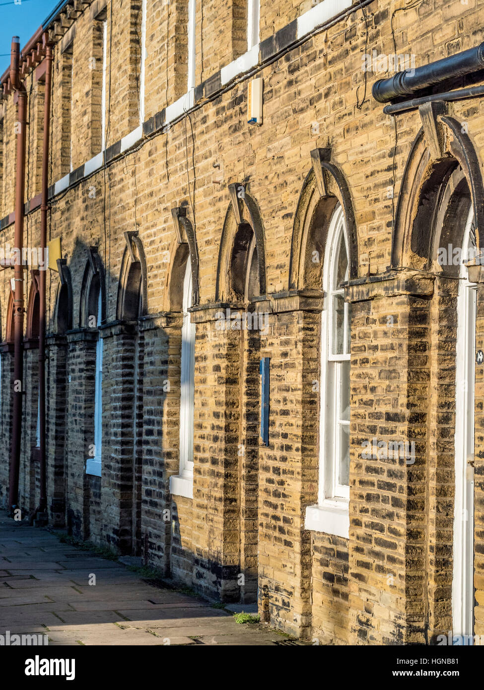 House terraced victorian hi-res stock photography and images - Alamy