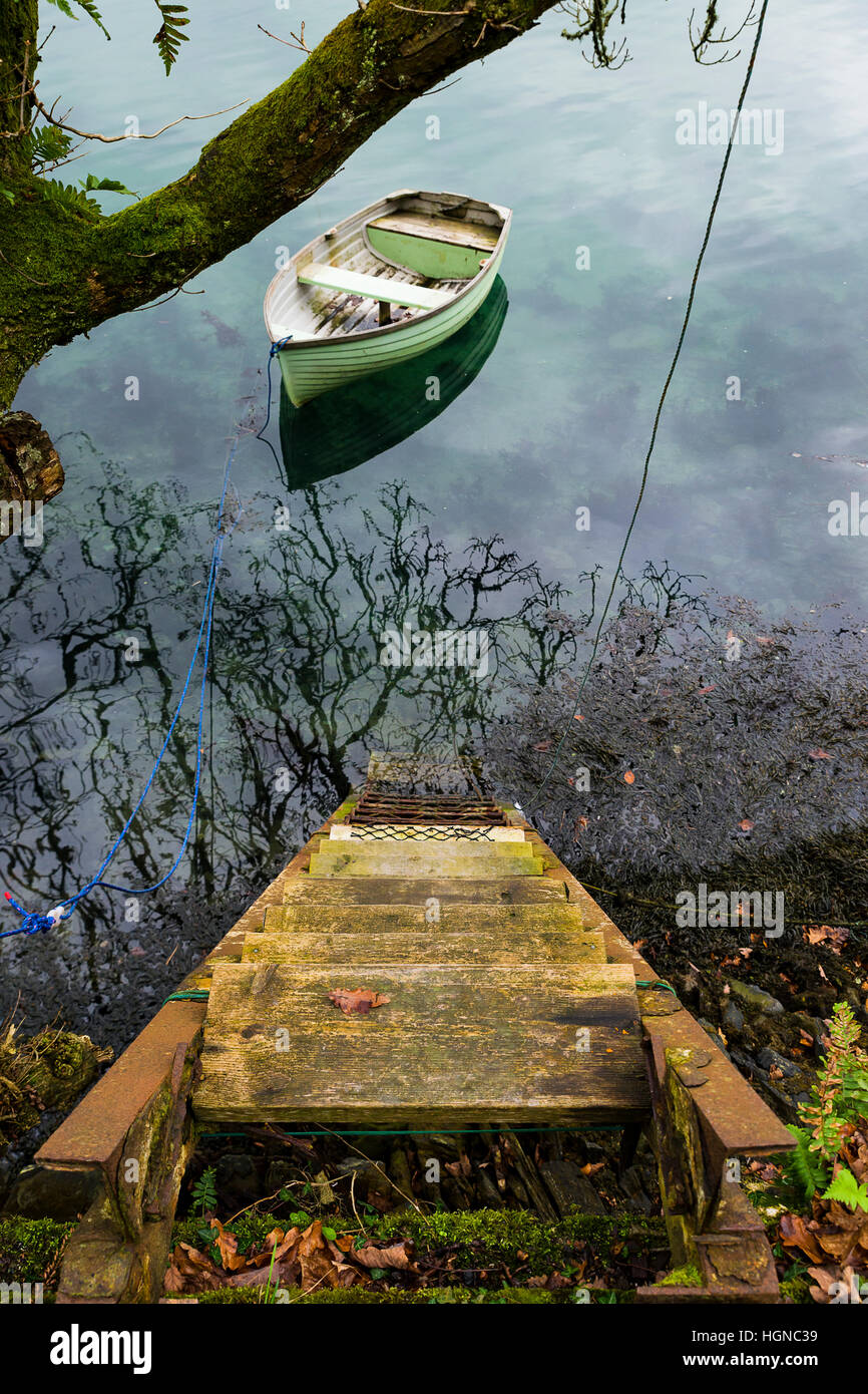 Golant town harbour and moared boats Stock Photo - Alamy