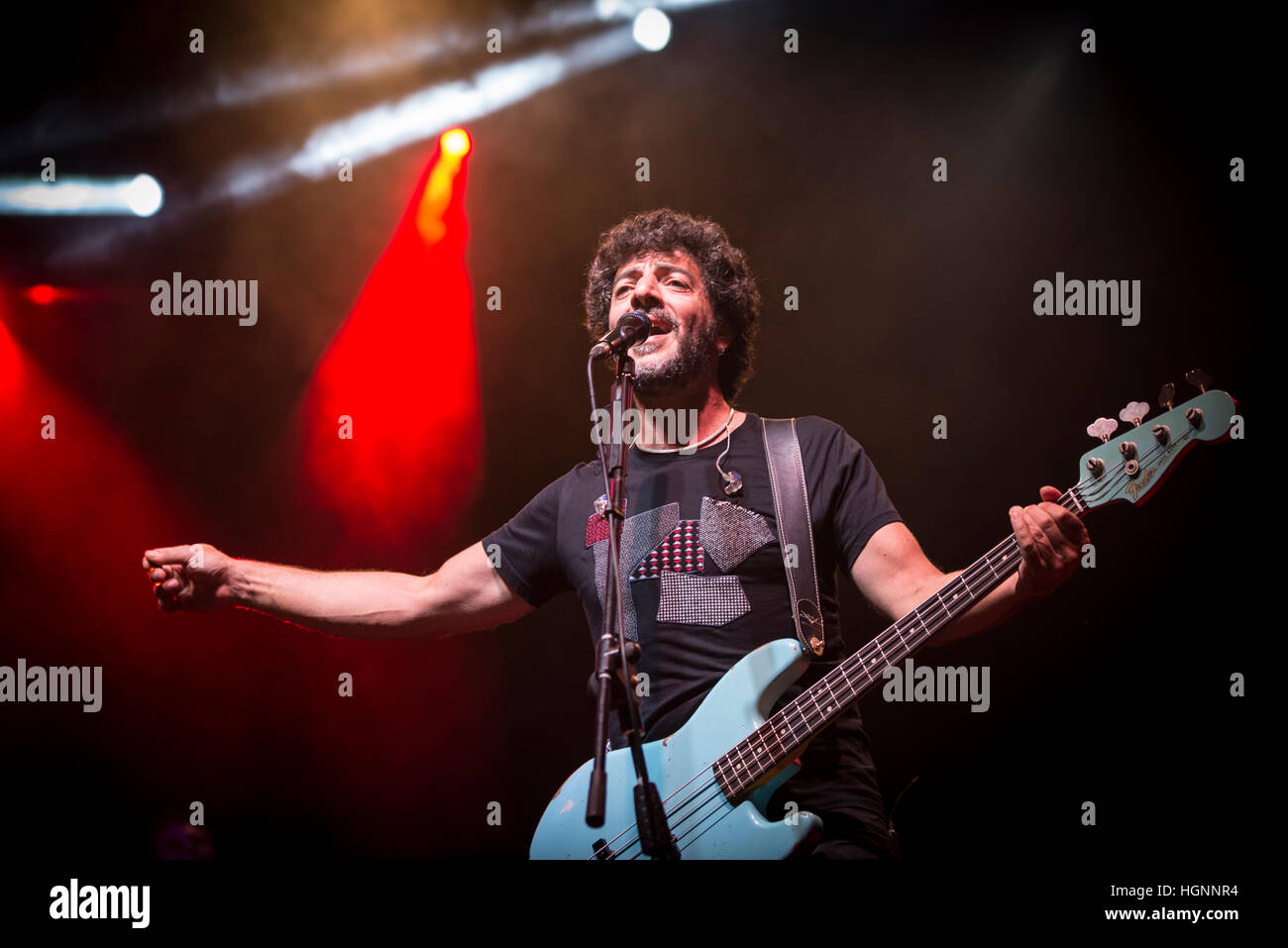 Vipra concerto live a Bergamo Stock Photo - Alamy