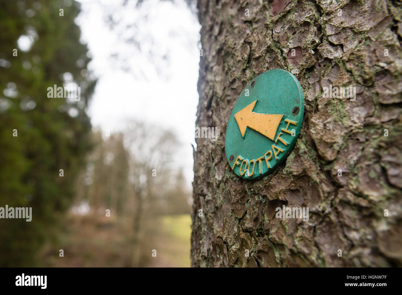 Country walk sign hi-res stock photography and images - Alamy