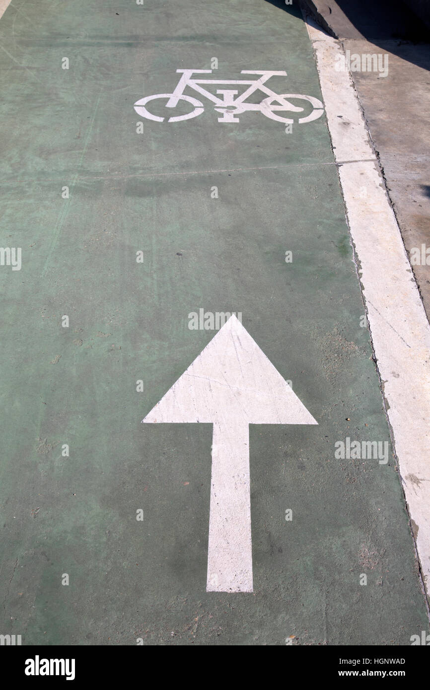 Bike Lane Sign in Urban Setting Stock Photo - Alamy