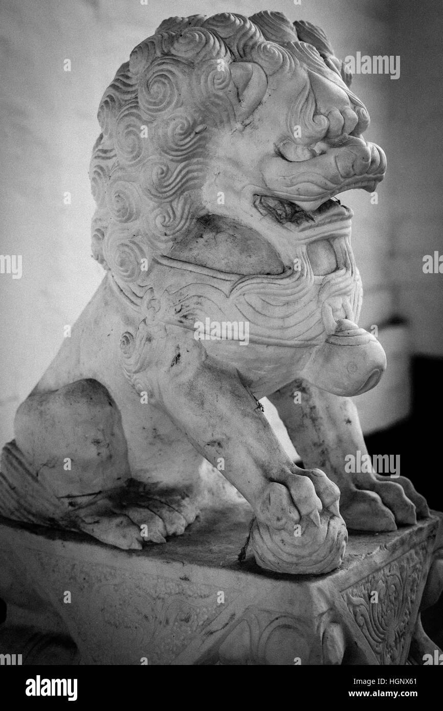 Carved marble statue Black and White Stock Photos & Images - Alamy