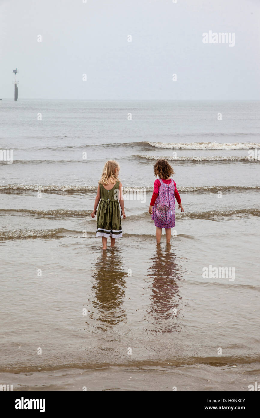 Child friendly activities hi-res stock photography and images - Alamy