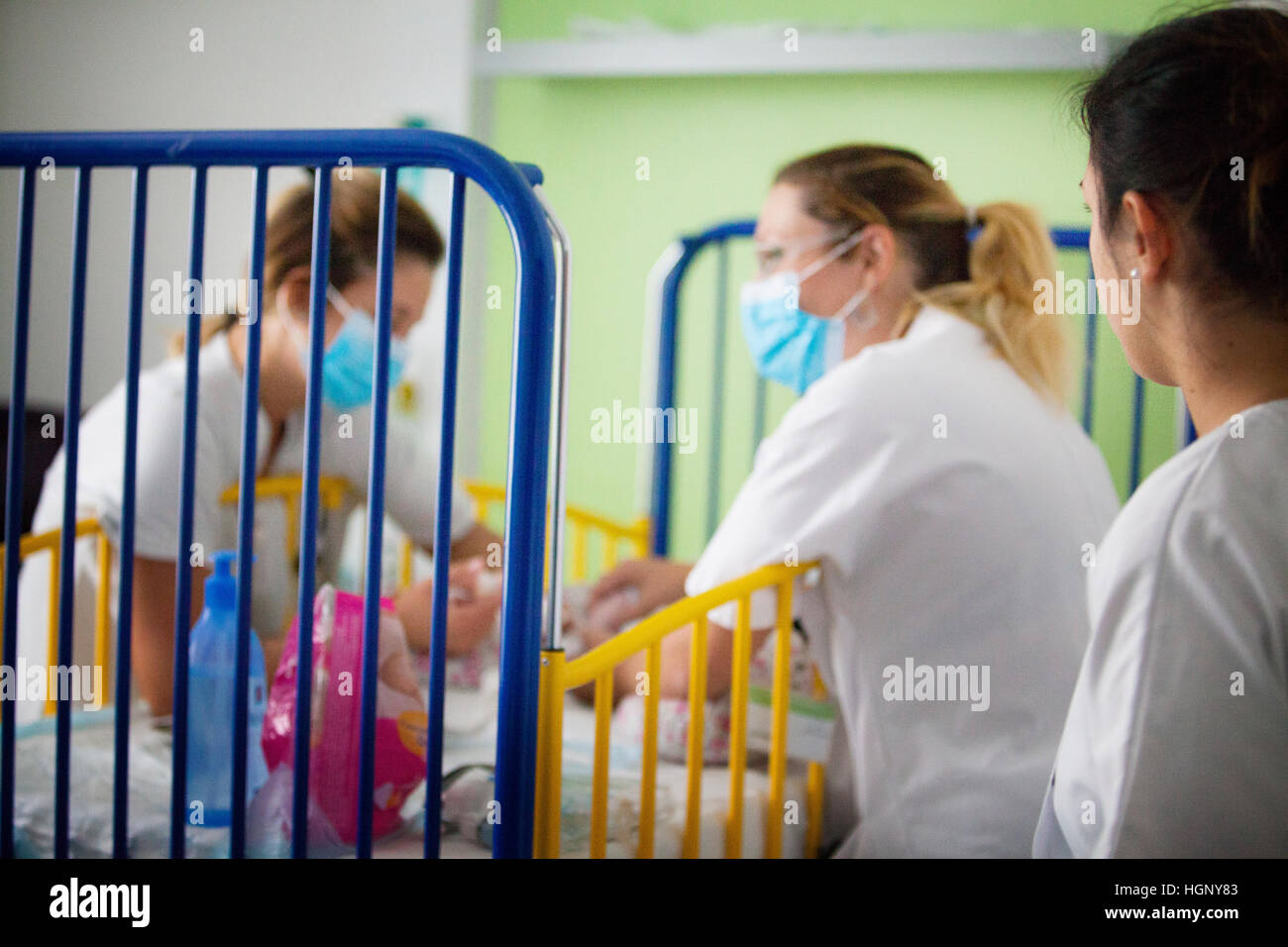 Iv drip baby hi-res stock photography and images - Alamy