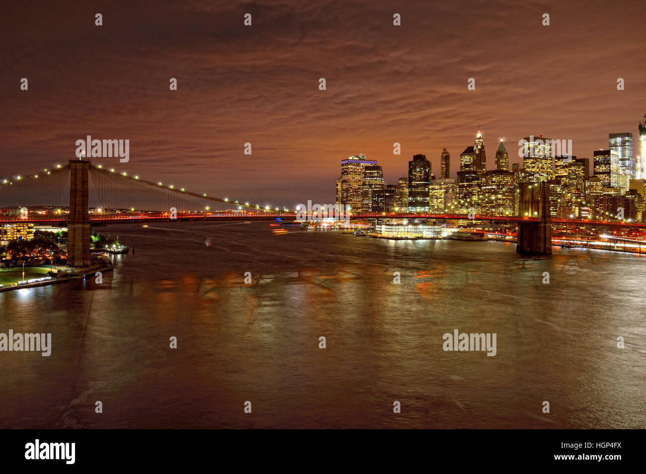 Brooklyn Bridge at night Stock Photo - Alamy