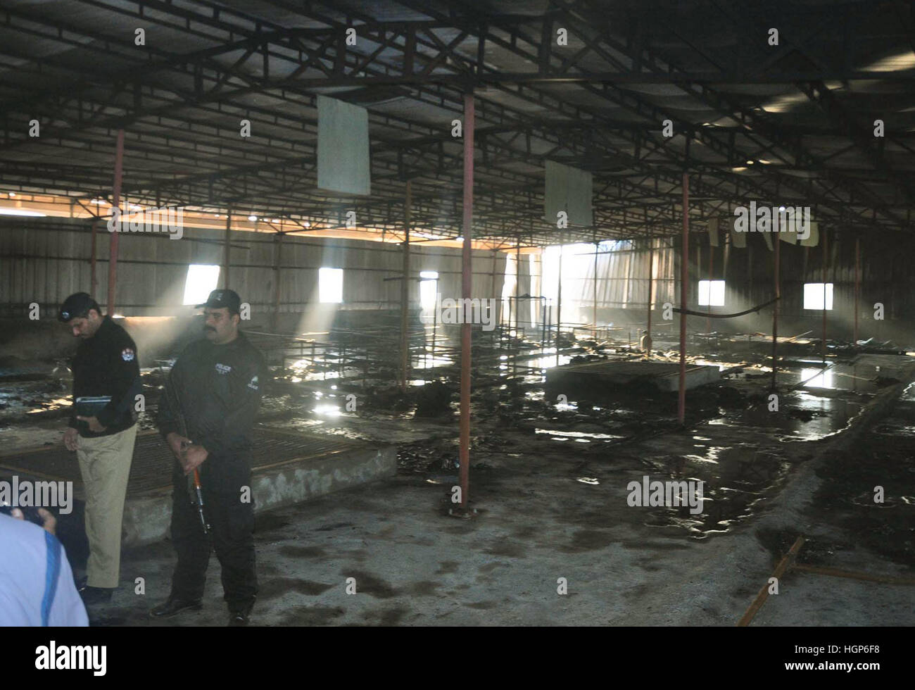 Lahore, Pakistan. 16th July, 2000. Fire eruption in a factory ...