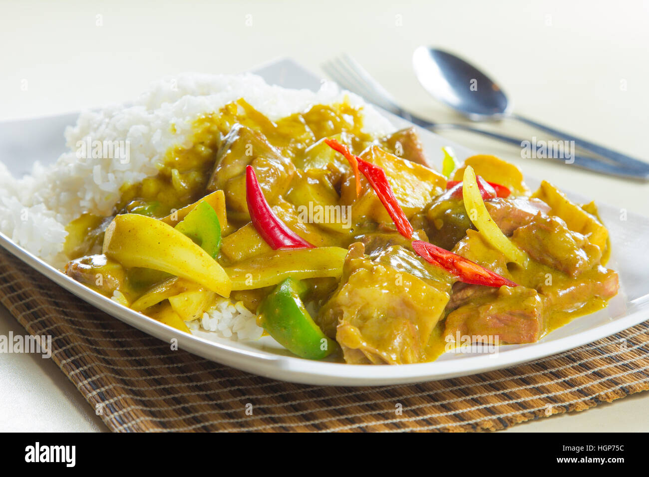 beef curry rice Stock Photo - Alamy