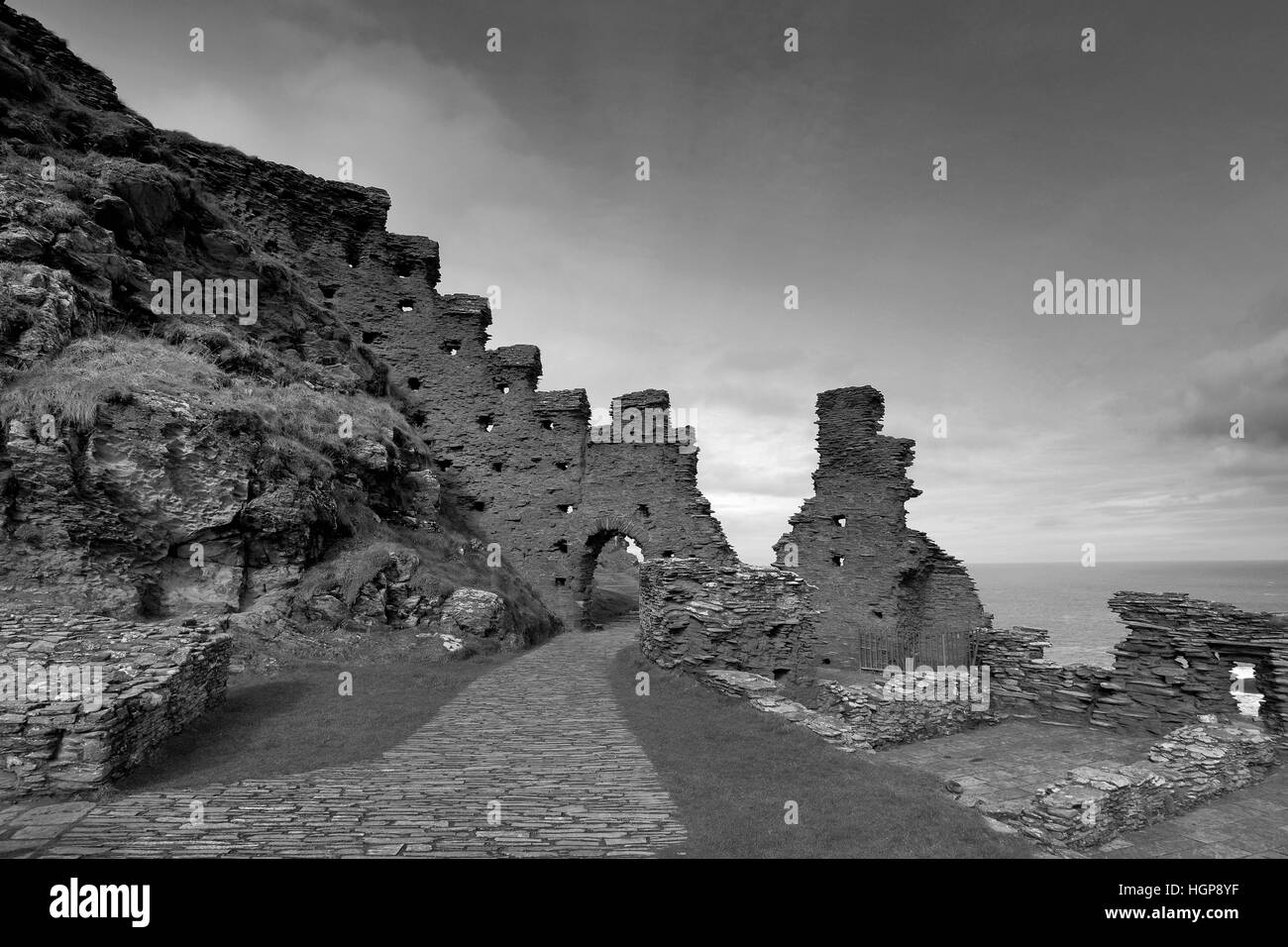 Camelot castle tintagel Black and White Stock Photos & Images - Alamy