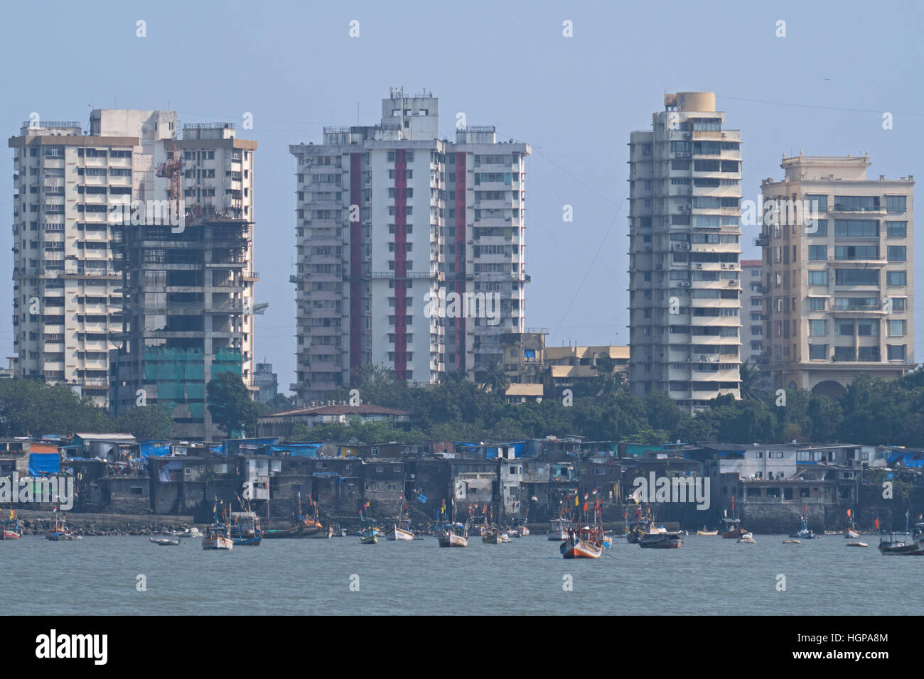 Modern tower blocks hi-res stock photography and images - Alamy