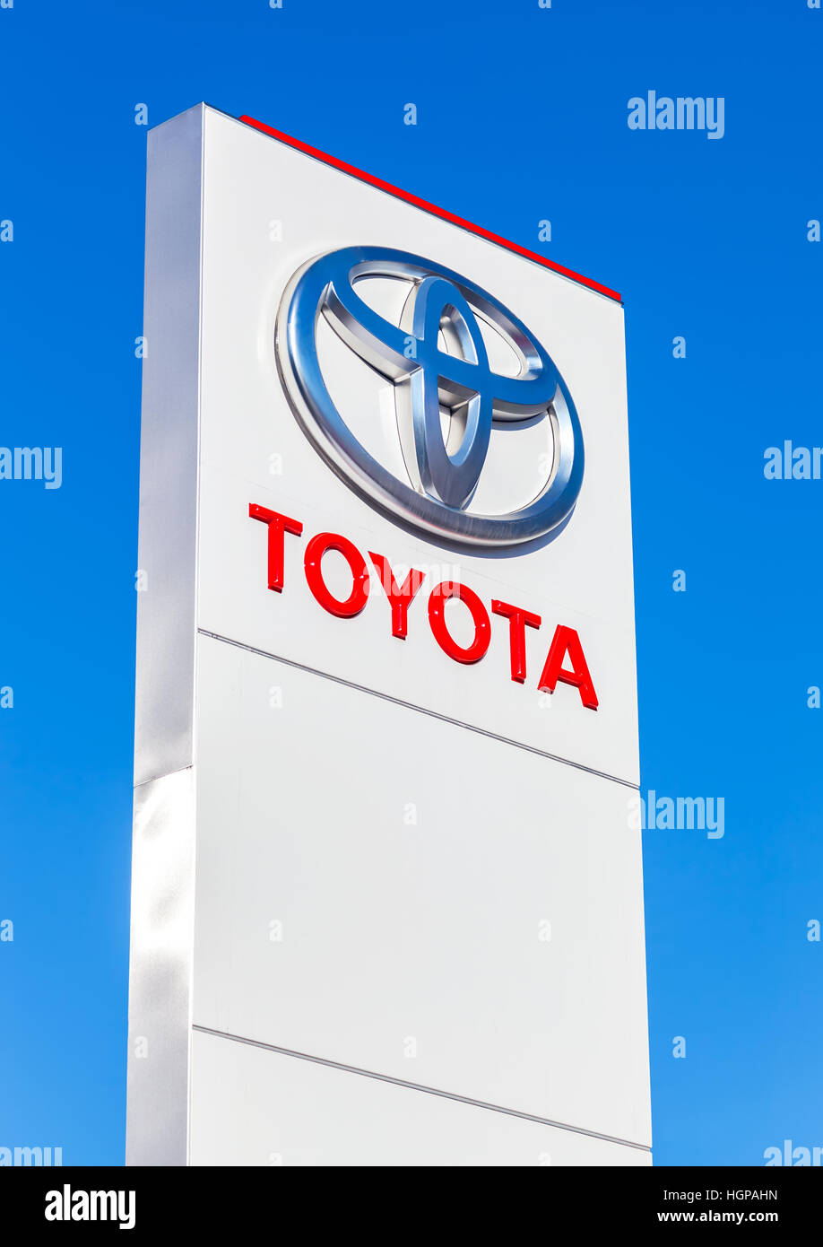 Toyota Signage High Resolution Stock Photography and Images - Alamy