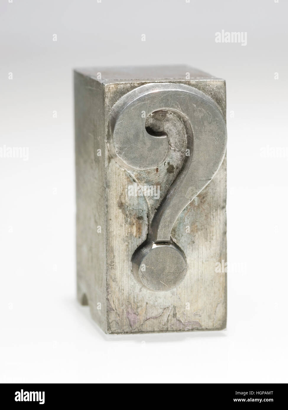 Question mark block hi-res stock photography and images - Alamy
