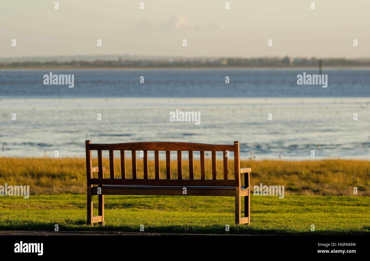 Seaside bench hi-res stock photography and images - Alamy