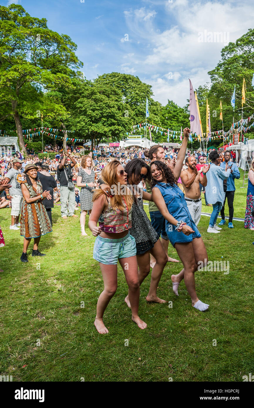 People dancing on the grass at Moseley Jazz Funk Soul Festival Stock ...
