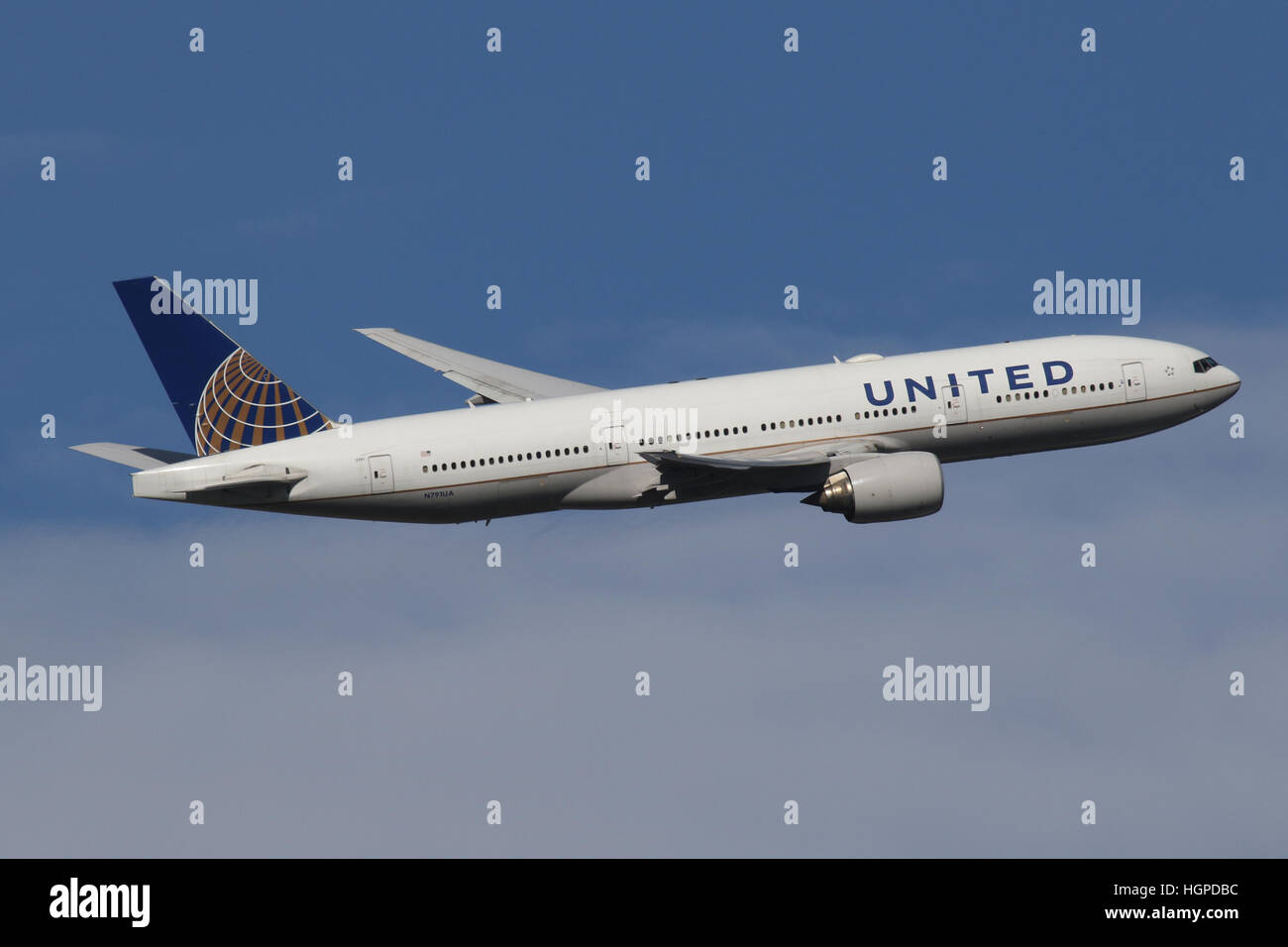 United 777 hi-res stock photography and images - Alamy
