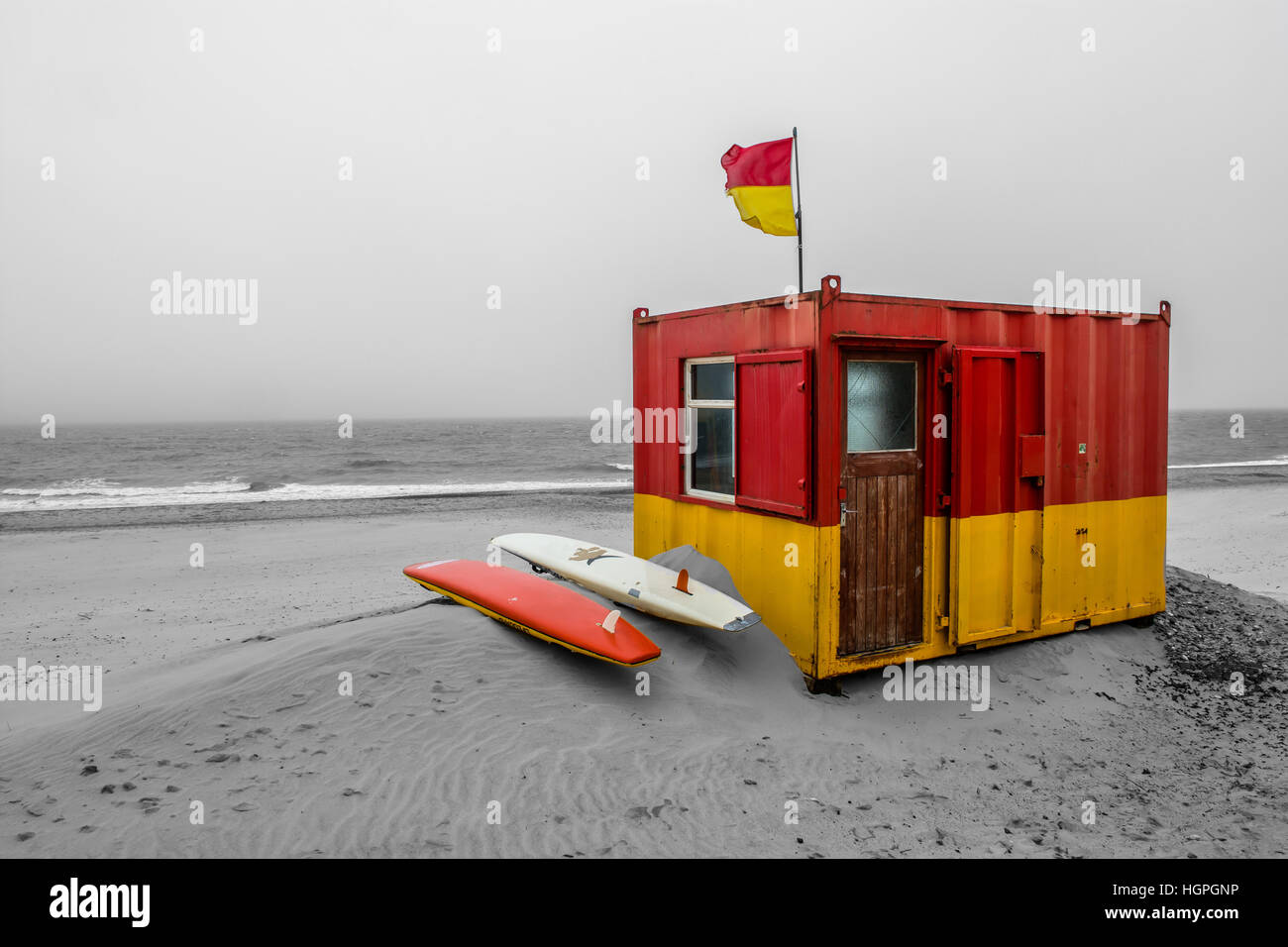 Lifeguard Station at Brittas Bay in Ireland Stock Photo - Alamy