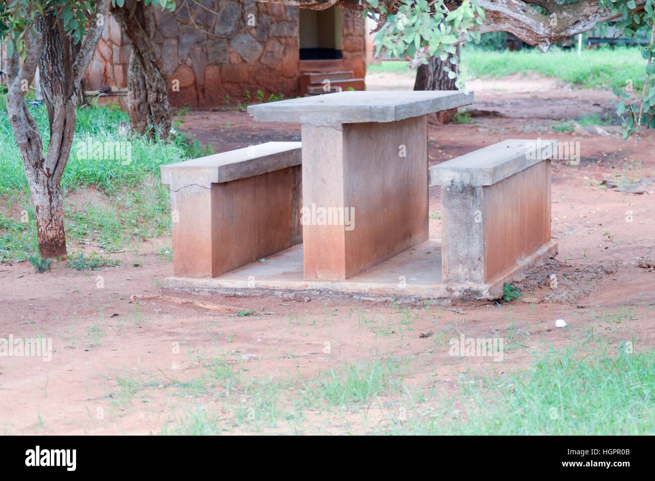 Concrete benches hi-res stock photography and images - Alamy
