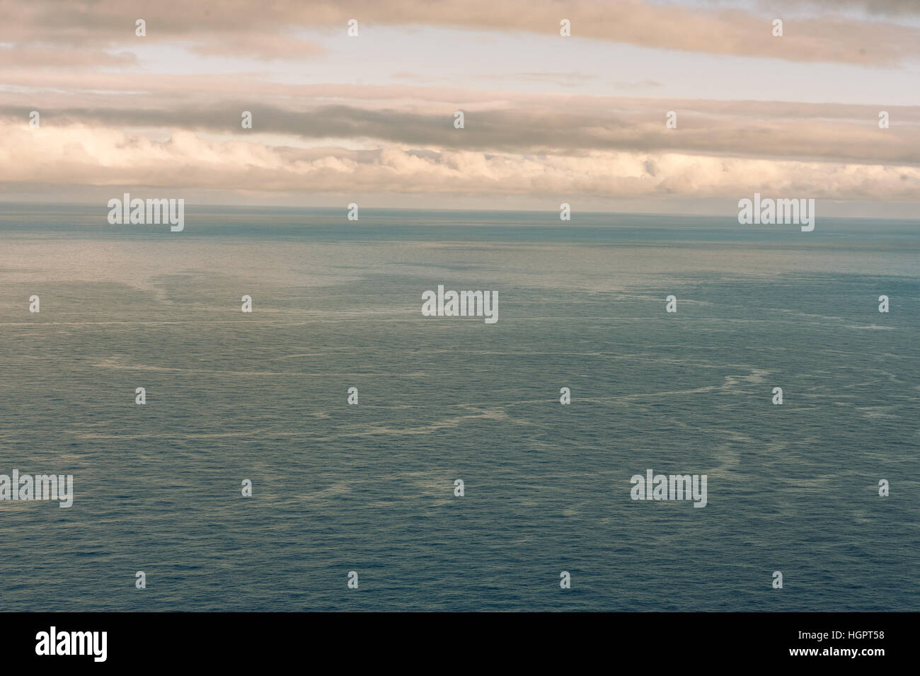 Empty horizon hi-res stock photography and images - Alamy