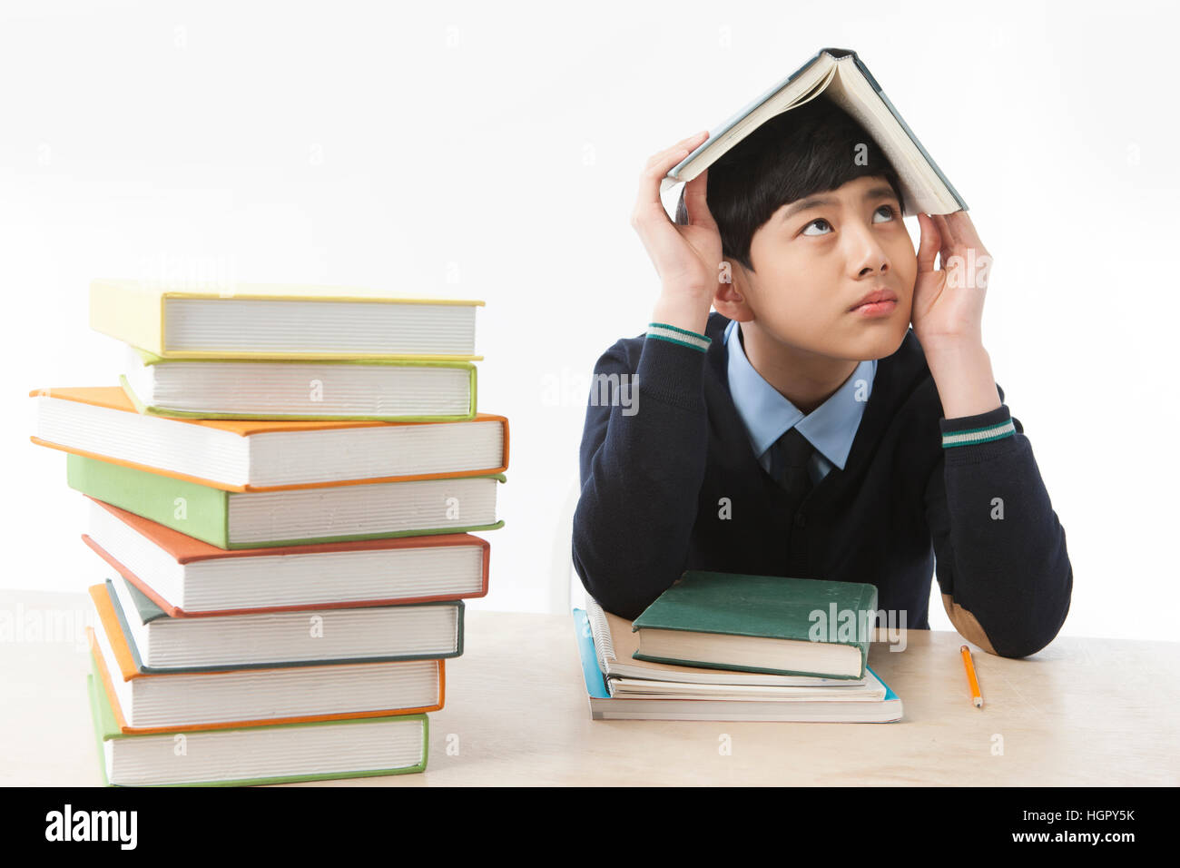 Stacked books hi-res stock photography and images - Alamy