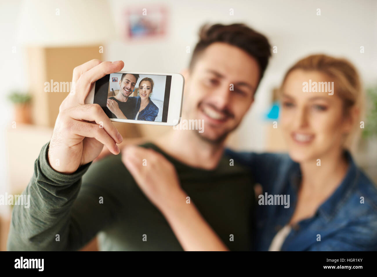 Photographing with cell phone hi-res stock photography and images - Alamy