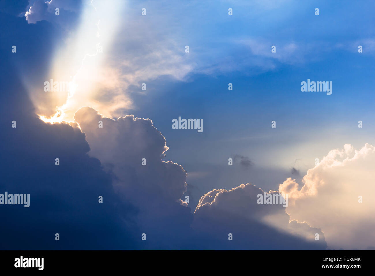 Sunbeams sun hi-res stock photography and images - Alamy