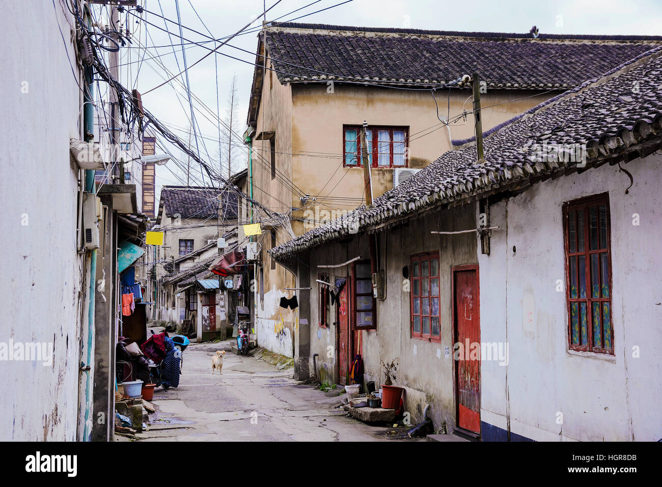 Ancient chinese houses hi-res stock photography and images - Alamy