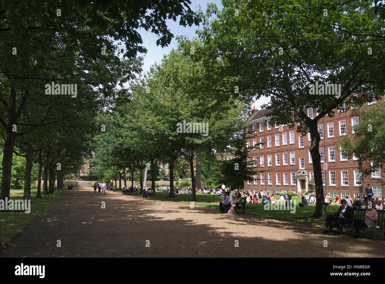 Grays hi-res stock photography and images - Alamy