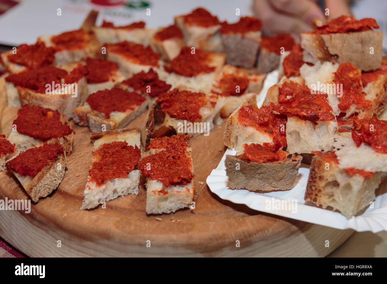 Crunchy bread slices tomato sauce hi-res stock photography and images ...