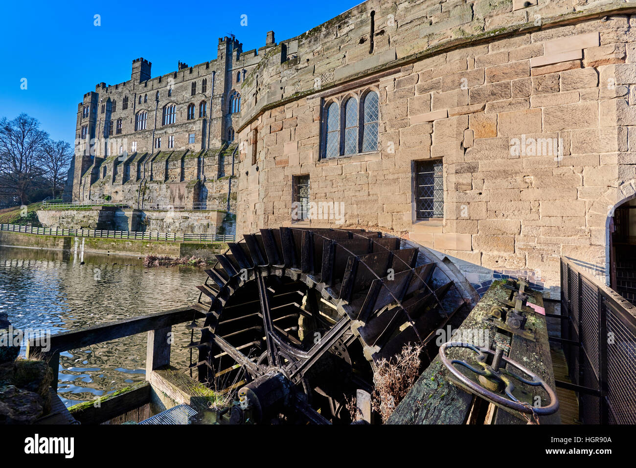 Warwick Castle is a medieval castle developed from an original built by ...