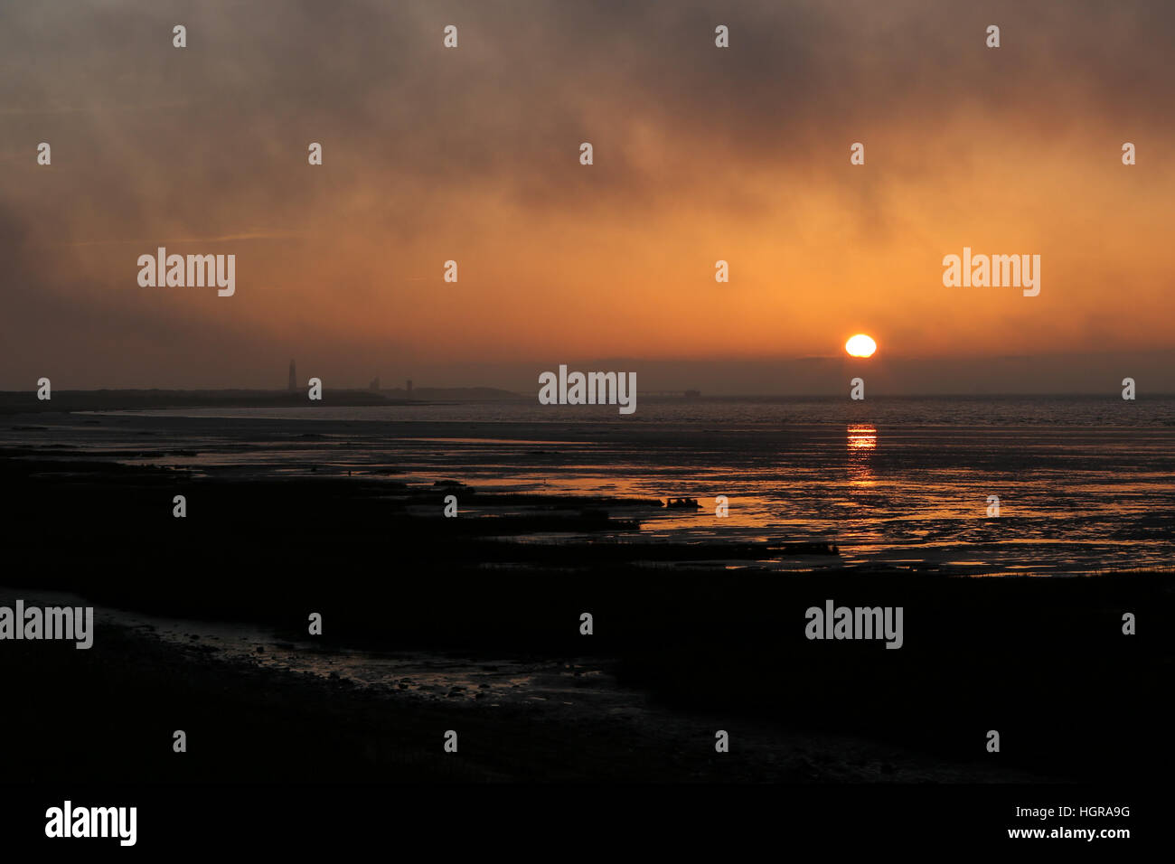 Spurn point hi-res stock photography and images - Alamy