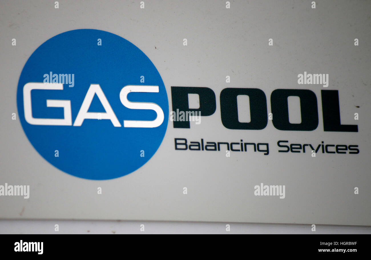 das Logo der Marke "Gaspool", Berlin Stock Photo - Alamy