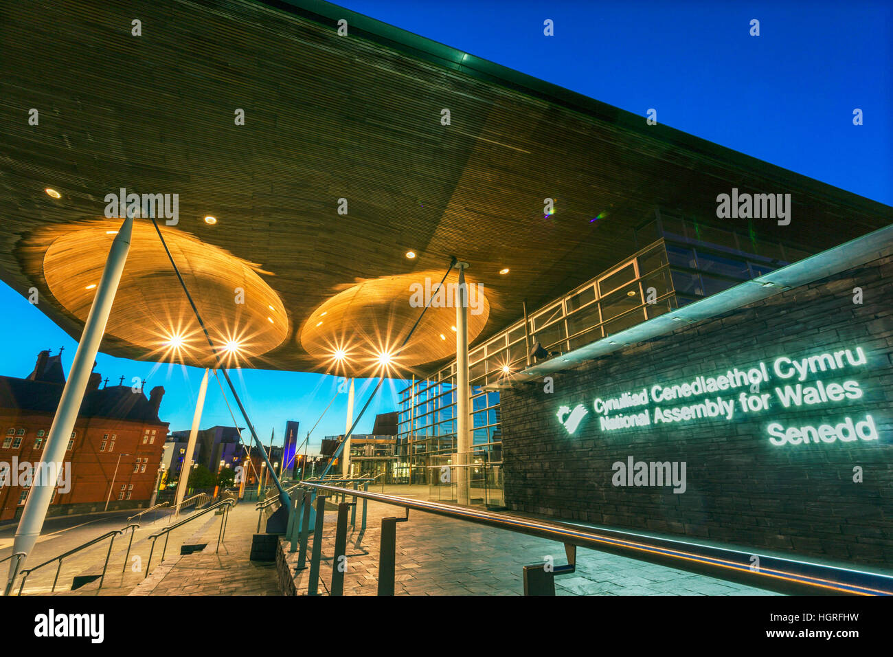 National assembly wales cardiff bay hi-res stock photography and images ...
