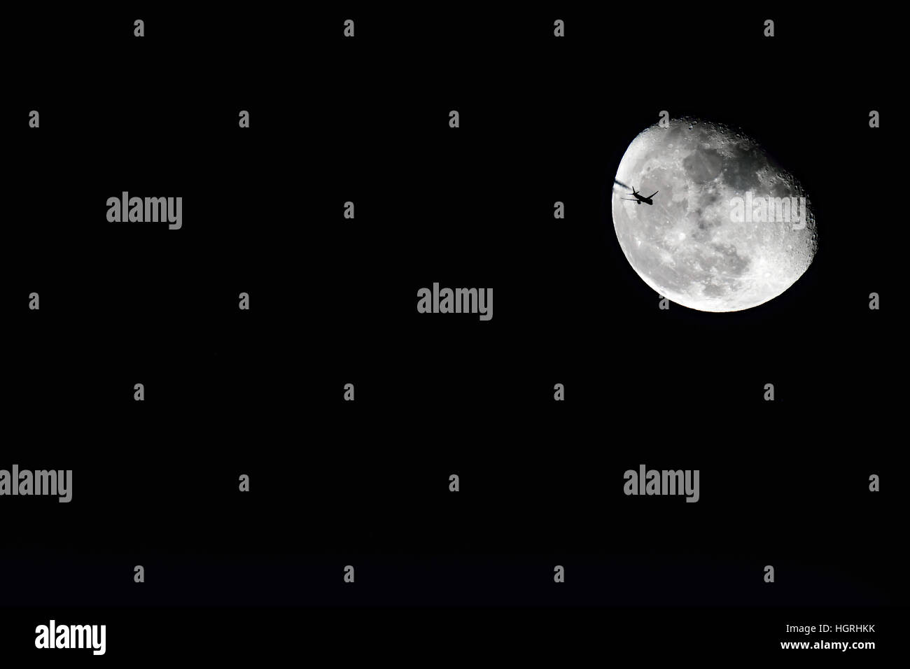 Moon, plane, silhouette, shadow, super moon Stock Photo - Alamy