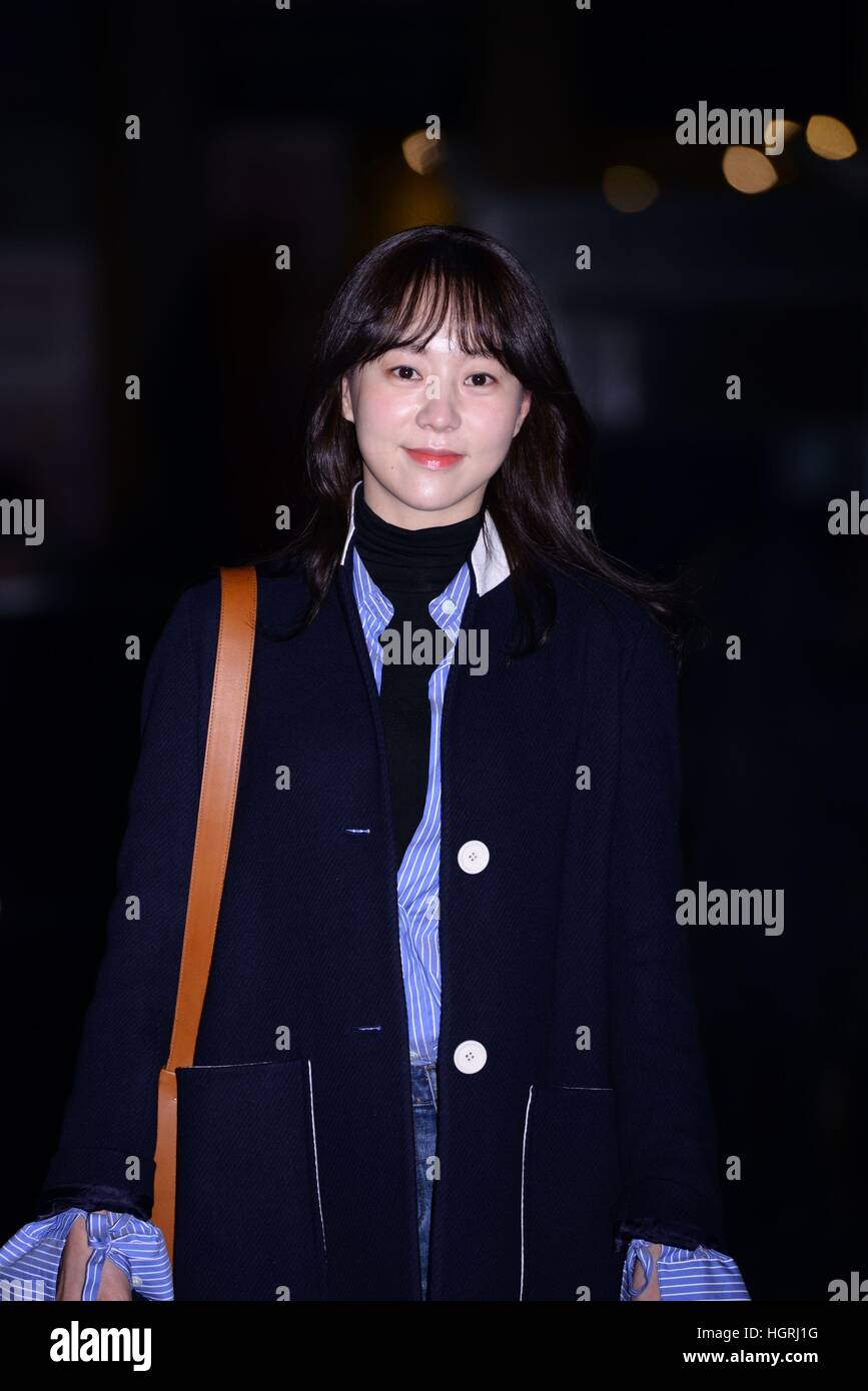 Kim sung ju hi-res stock photography and images - Alamy