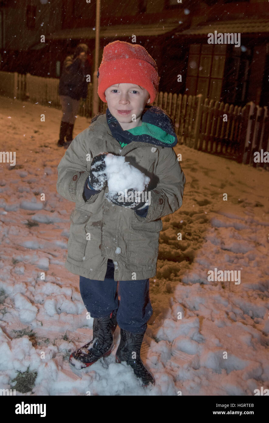 Eccles, Aylesford, Kent. 12 January 2017. Weather - Blizzard conditions ...