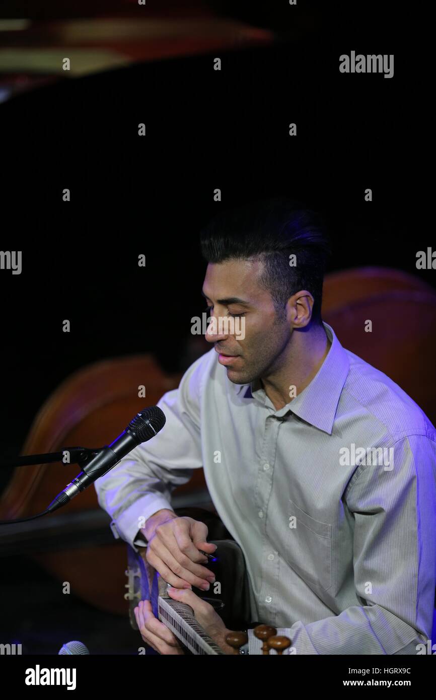 Iranian singer hi-res stock photography and images - Alamy