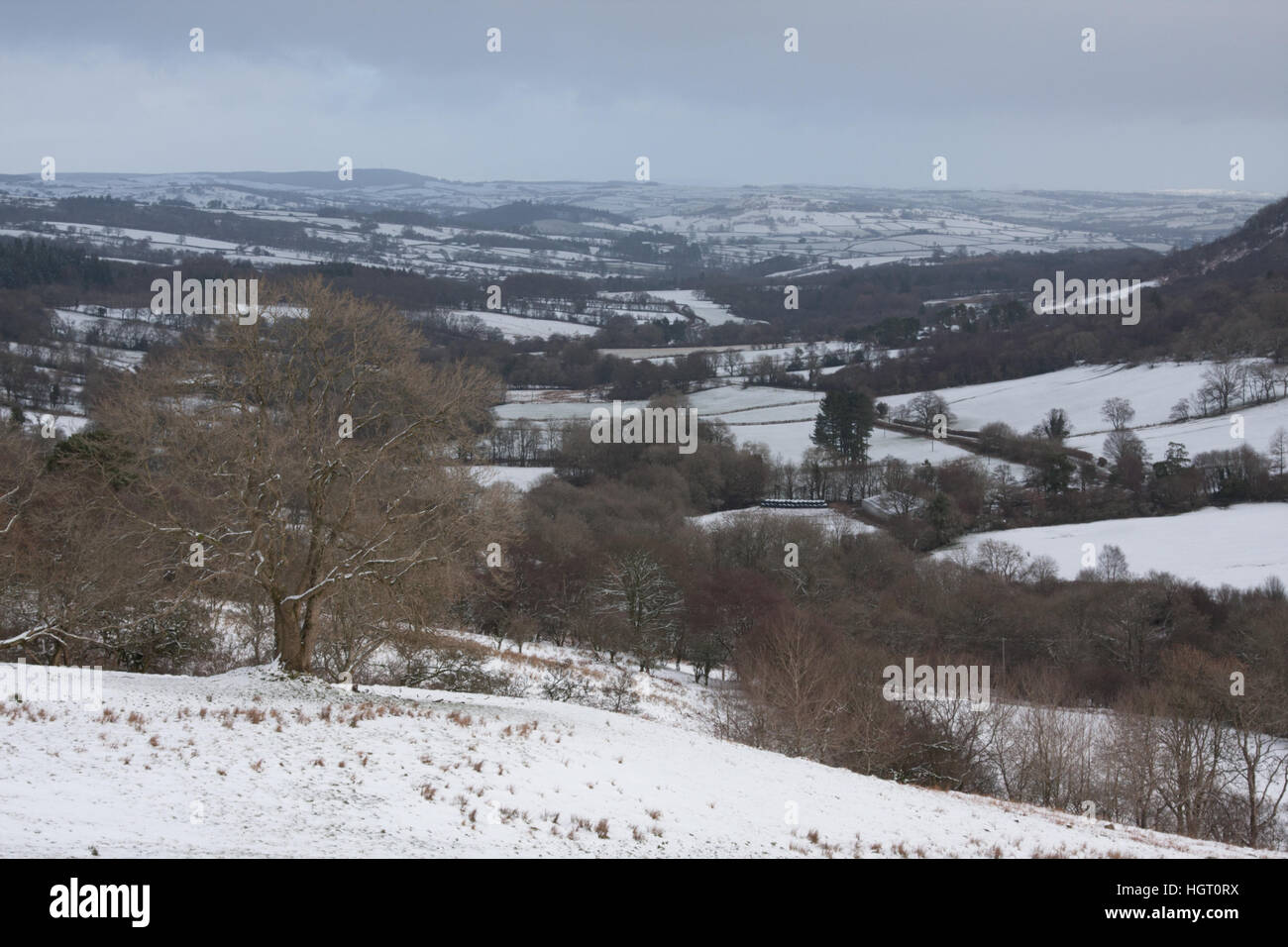 Brecon Beacons, Powys, South Wales, UK. 13th Jan, 2017. UK weather ...