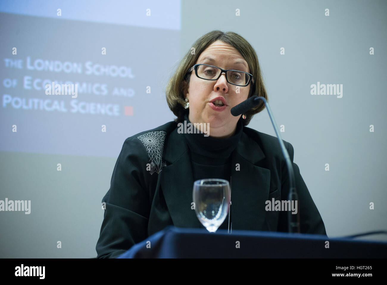 Jennifer nicholson hi-res stock photography and images - Alamy