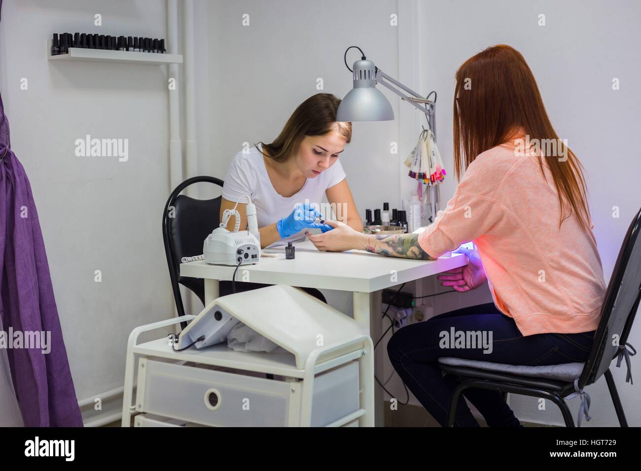 Manicurist master hi-res stock photography and images - Alamy