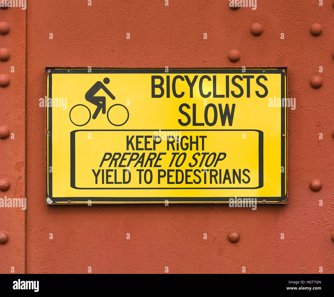 Golden gate bridge bicycle sign hi-res stock photography and images - Alamy