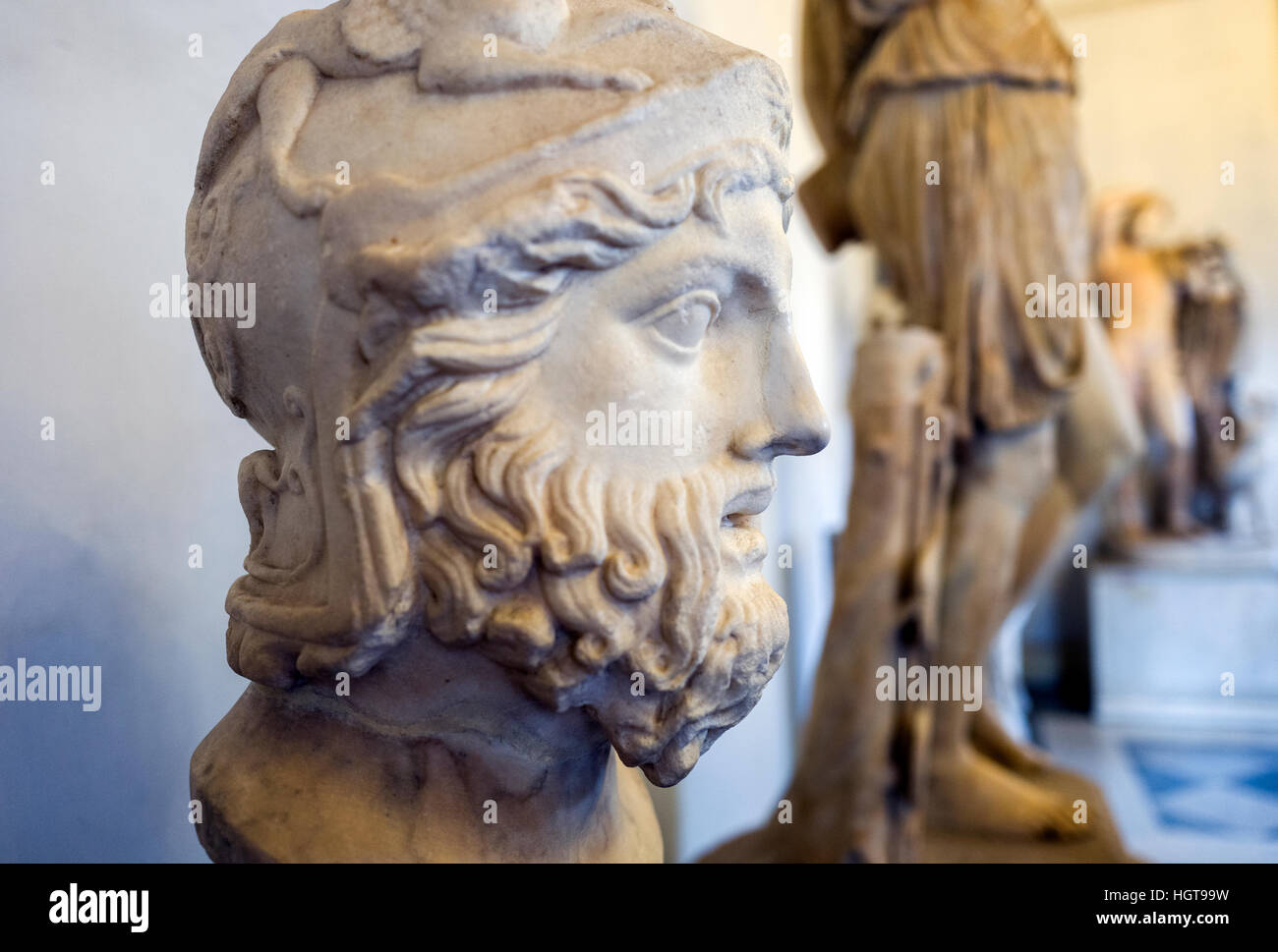 Hall of emperors capitoline museum hi-res stock photography and images ...