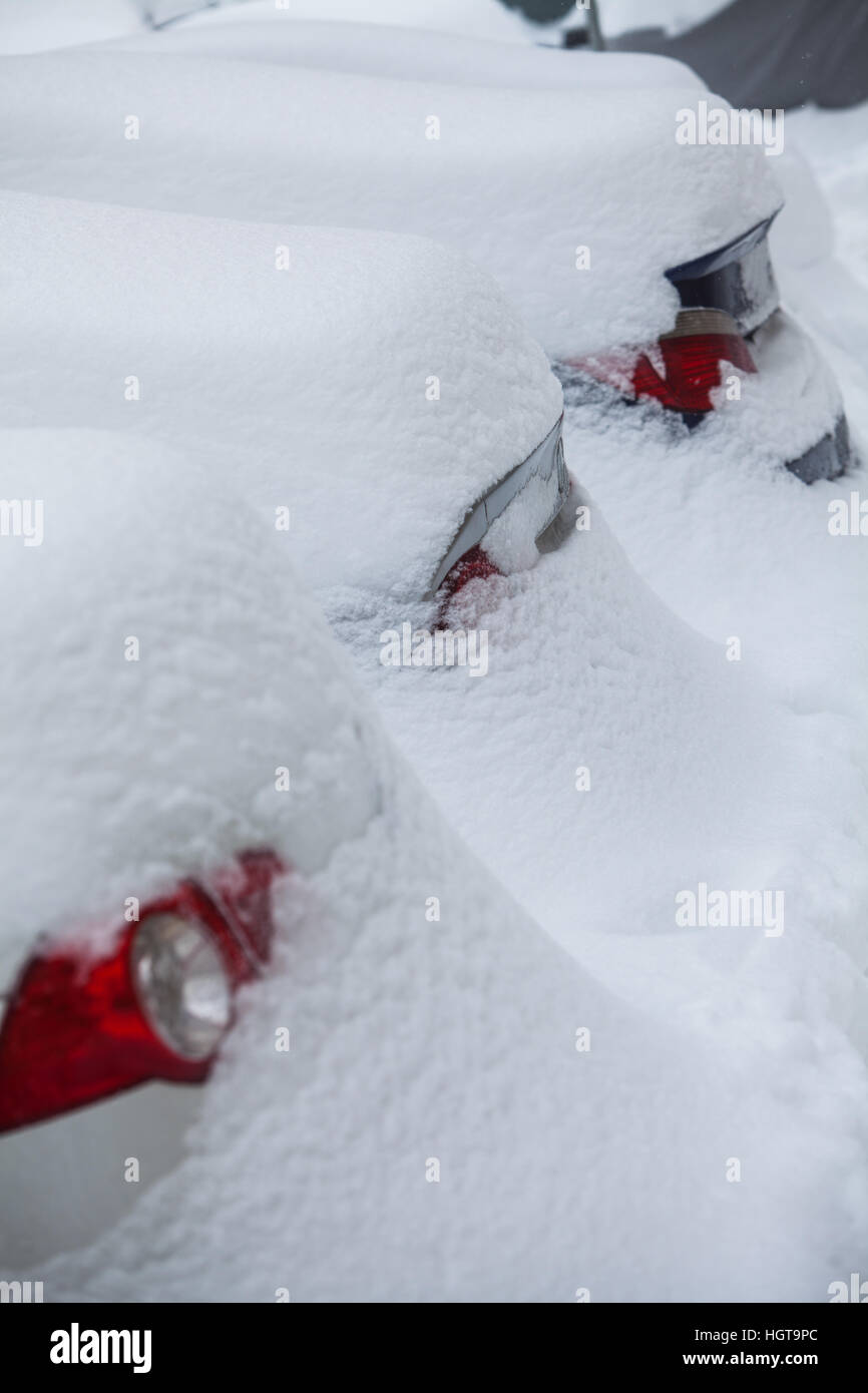 Climatic snow line hi-res stock photography and images - Alamy