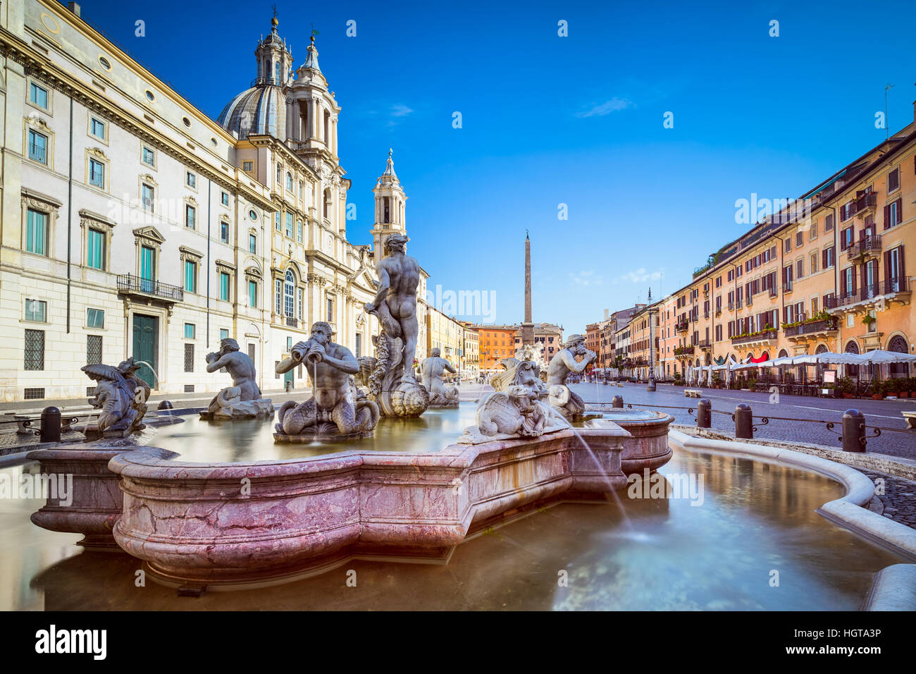 Fountain at the piazza navona hi-res stock photography and images - Alamy