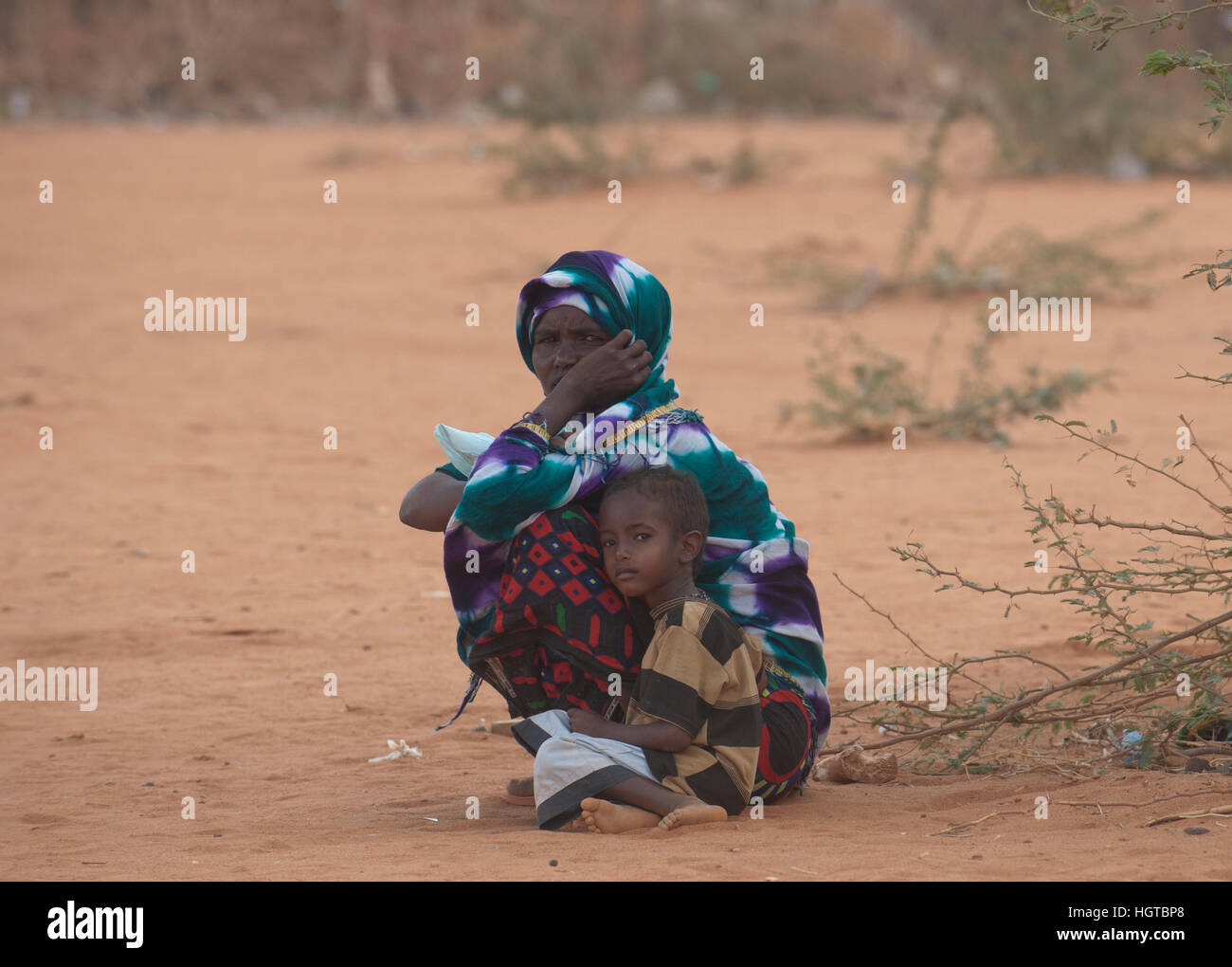 Somalian refugees arrive for processing at the Dadaab refugee camp on ...
