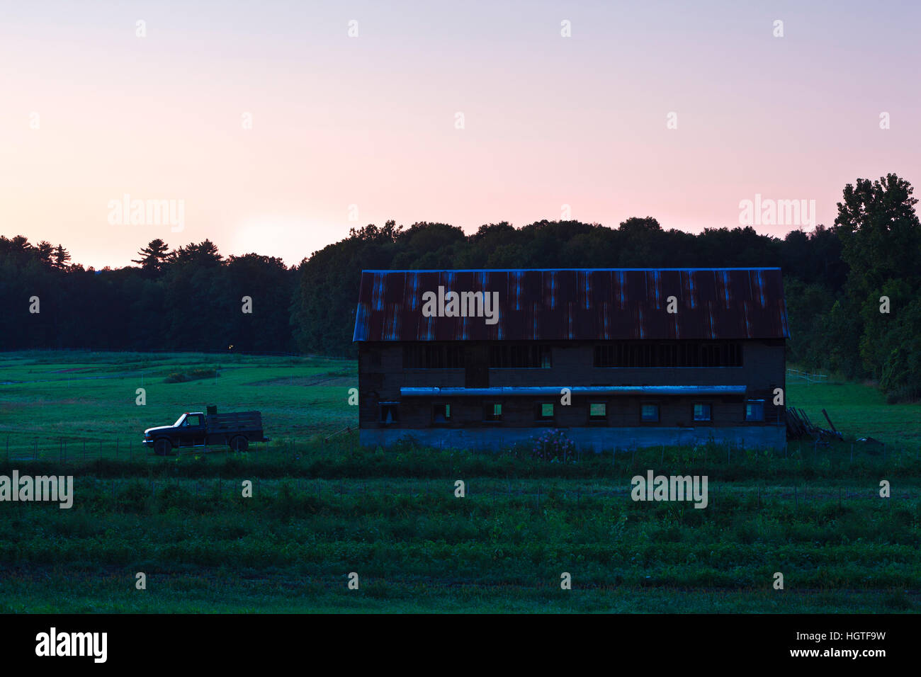 Northampton community farm hi-res stock photography and images - Alamy